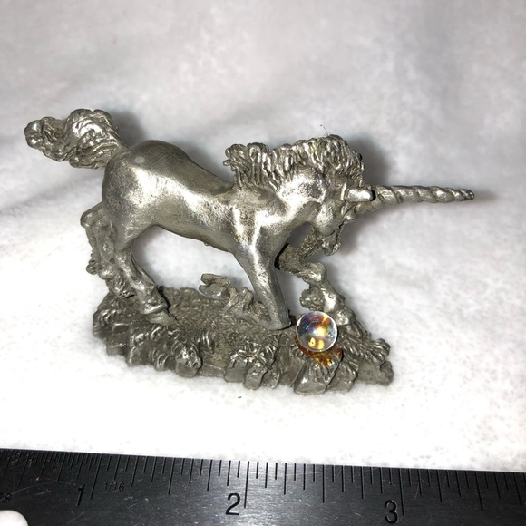 Vintage | Accents | Vintage Pewter Bowing Unicorn Crystal Ball | Poshmark